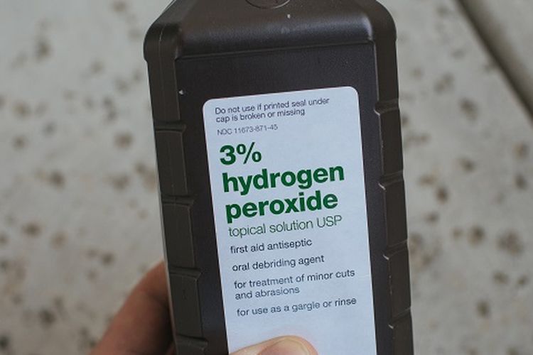 10 Kegunaan Hidrogen Peroksida untuk Membersihkan Rumah