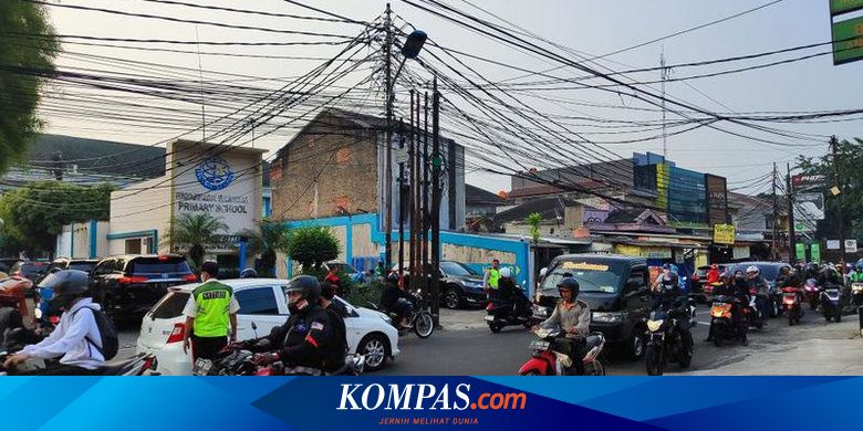 Lurah Batu Ampar Tuding "Pak Ogah" Biang Macet di Jalan Raya Condet