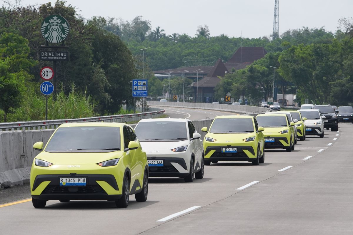Penjualan Mobil Listrik Indonesia Oktober 2025 Naik 243%