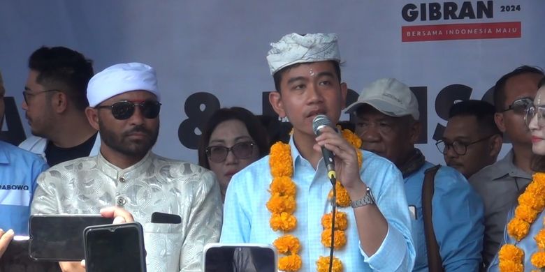 Berita Harian Spanduk Anak Haram Reformasi Gibran Di Bali Terbaru Hari ... Berita Harian Spanduk Anak Haram Reformasi Gibran Di Bali Terbaru Hari ...
