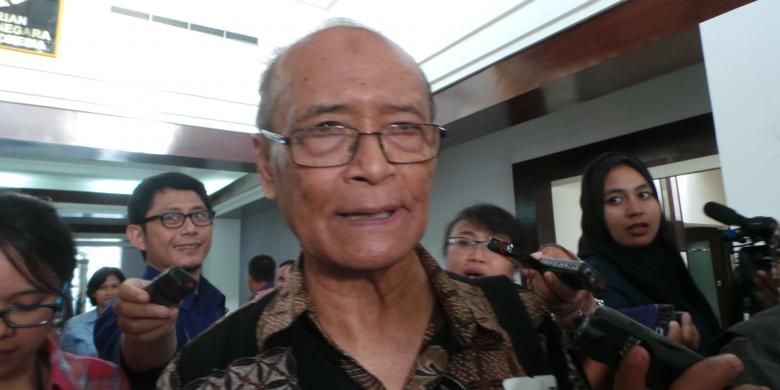 Foto : 85 Tahun Buya Syafii Maarif, Sosok Sederhana yang Enggan ...