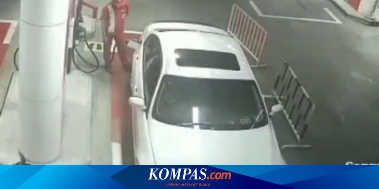 Isi Bensin hingga Full Tank di SPBU Kodam Bintaro, Pengemudi BMW ...