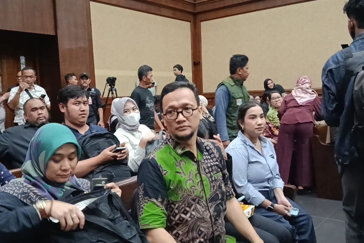 Advokat Junaedi Saibih Bebas, Tidak Terbukti Suap Hakim dan Merintangi ...
