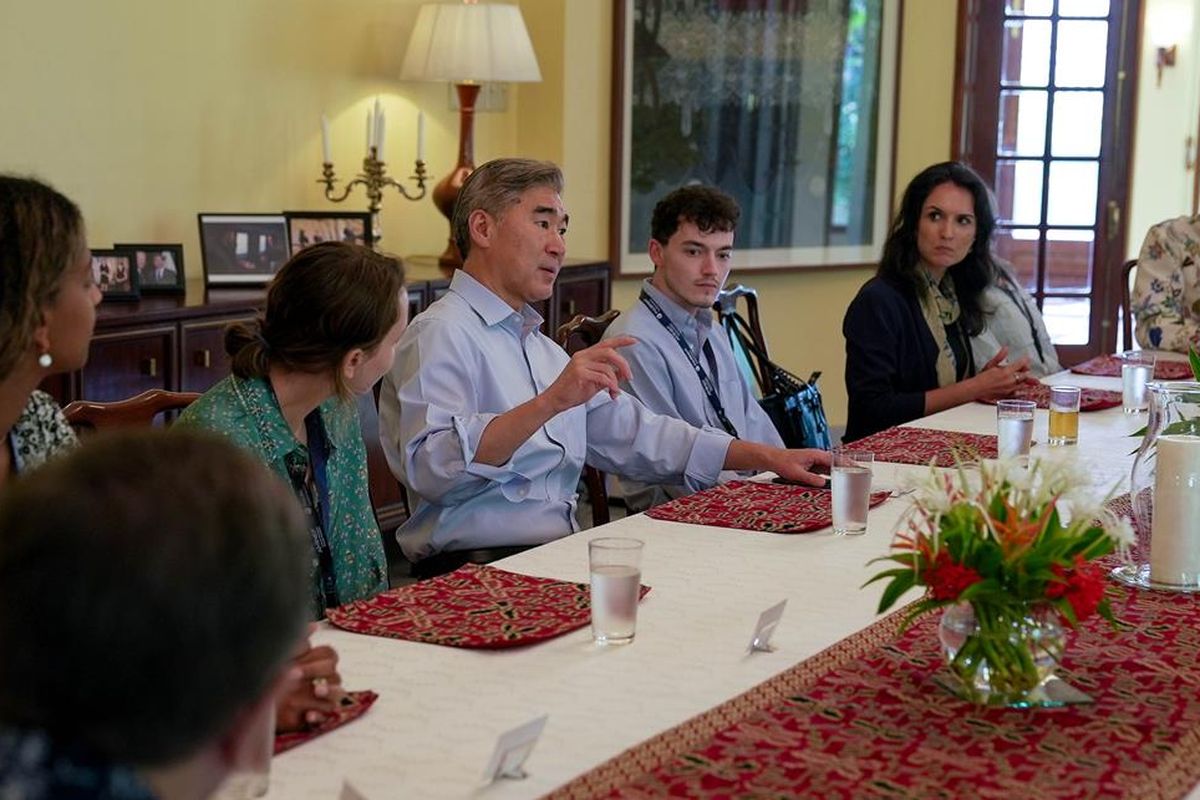 Beri Kesempatan Siswa Belajar Bahasa Inggris dengan Native Speaker ...