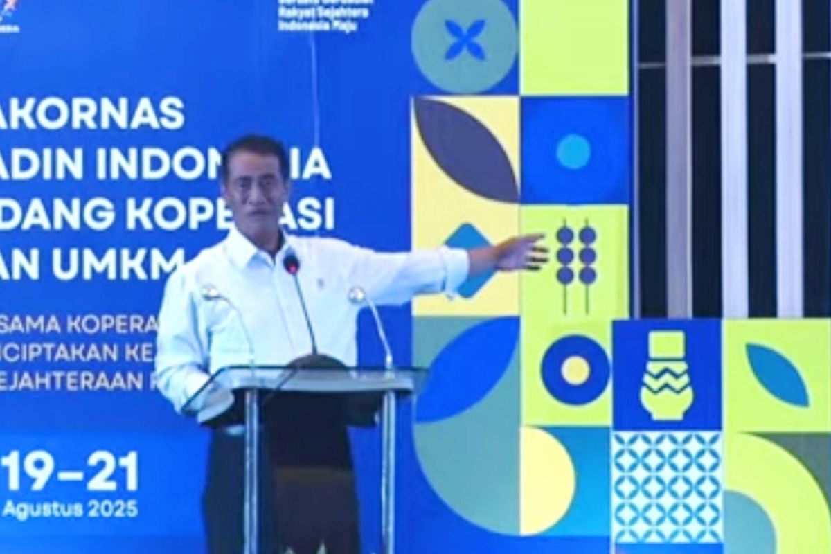 Mentan Sebut Harga Beras Mulai Turun di 15 Provinsi, Klaim Stok Nasional Aman hingga Akhir Tahun