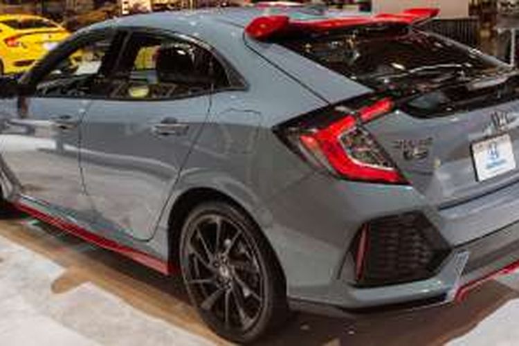 Modifikasi Civic Type R Hadir di SEMA