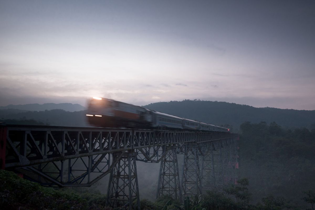 Jembatan Cikubang, Jembatan Kereta Api Terpanjang di Jawa yang ... Jembatan Cikubang, Jembatan Kereta Api Terpanjang di Jawa yang ...