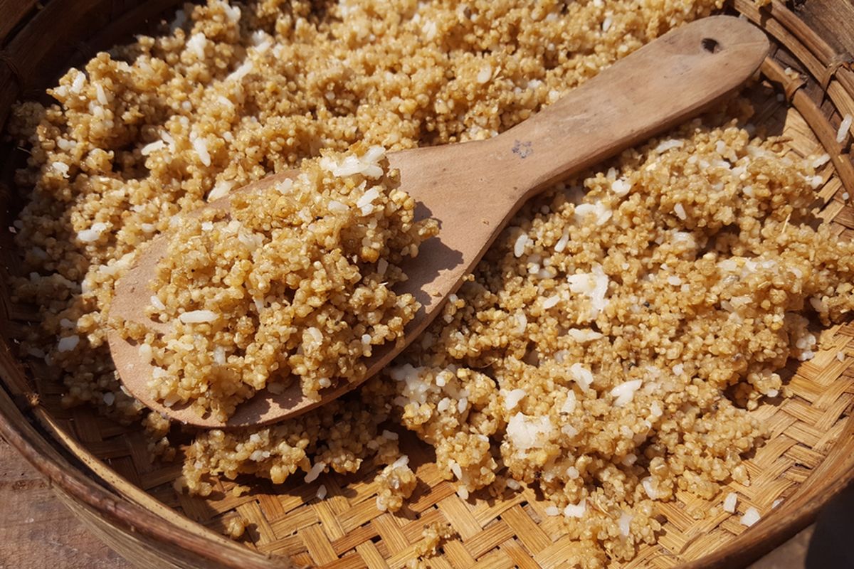 Mengulas Tiwul Lebih Jauh, dari Sejarah hingga Penyajiannya