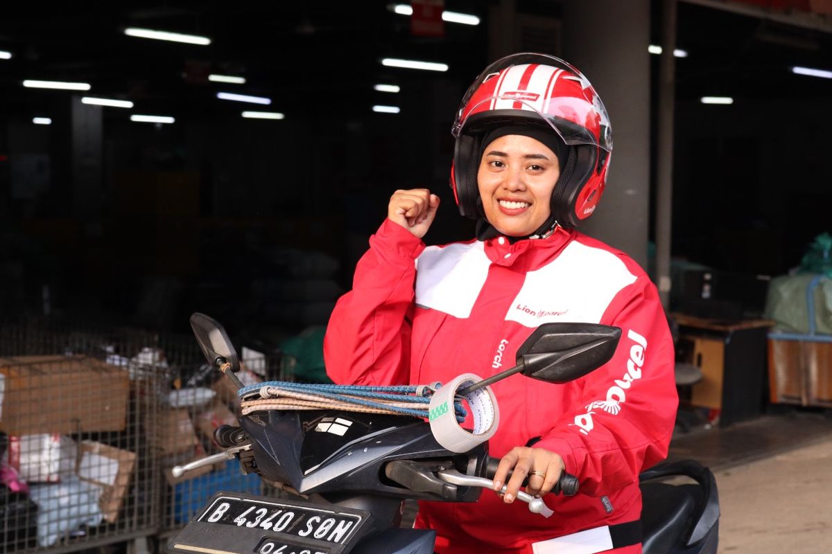 Perempuan Isi 20 Persen Pekerjaan di Lion Parcel, Posisi Strategis hingga Kurir