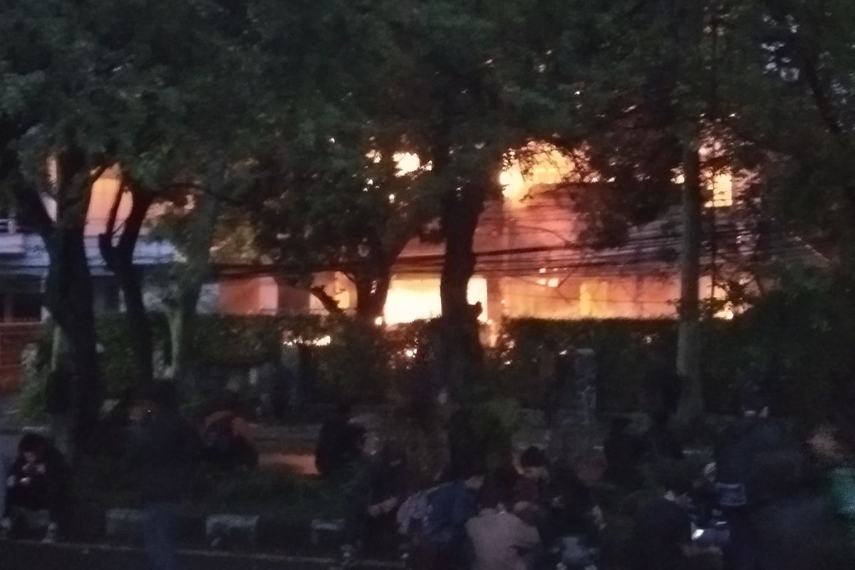 Kapolda Jabar Perintahkan Siaga 1 Usai Gelombang Demo Ricuh