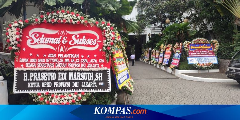 Balai Kota Dipenuhi Karangan Bunga Ucapan Selamat Joko Agus Setiyono ...