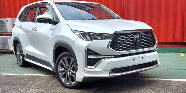 Jadi Top of Mind Orang Indonesia, Begini Deretan Keunggulan Innova ...