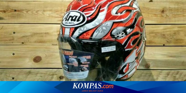 Helm Terkenal Kelewat Mahal, Ada Juga yang Replika
