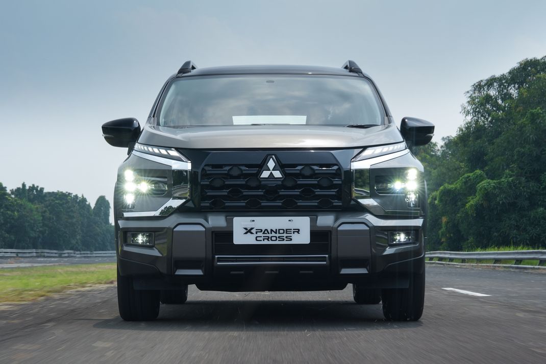 New Mitsubishi Xpander Cross - Kompas.com