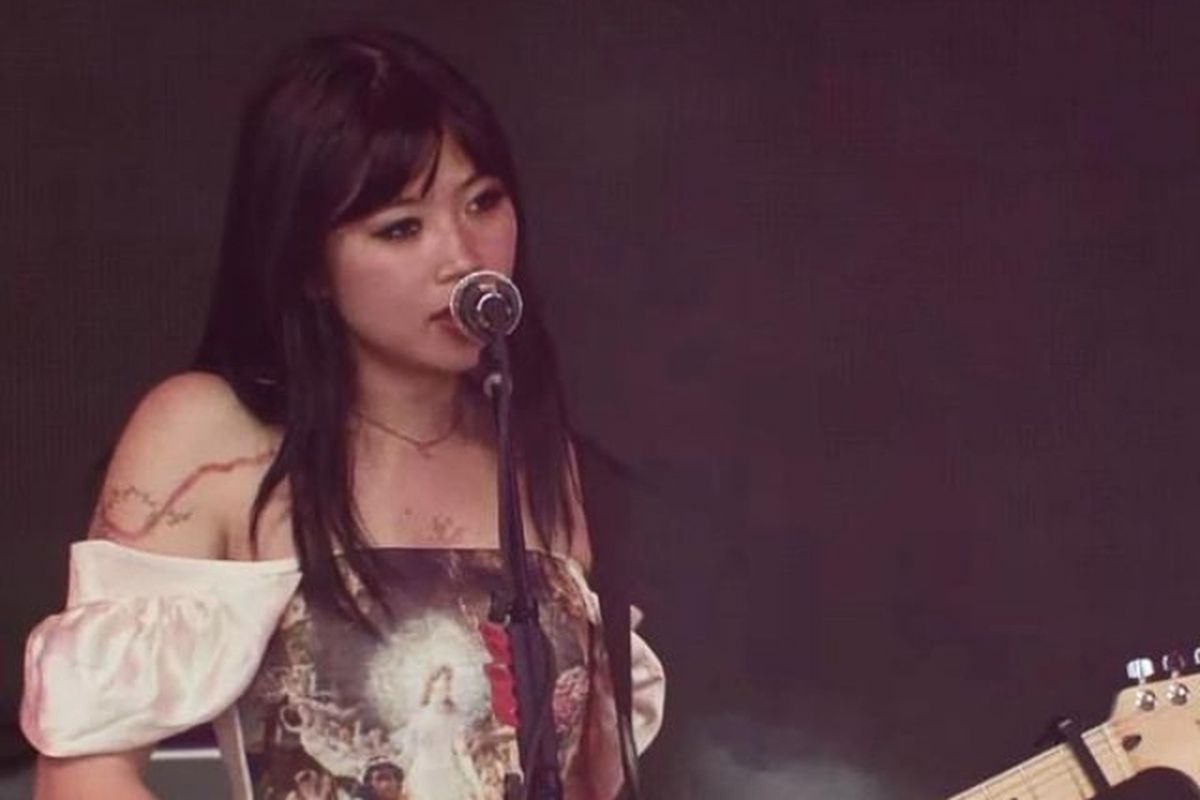 Lirik Lagu Lovesong, Singel Baru dari Beabadoobee