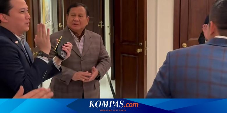 Saat Prabowo dan Para Sesprinya Rayakan Ulang Tahun Letkol Teddy...