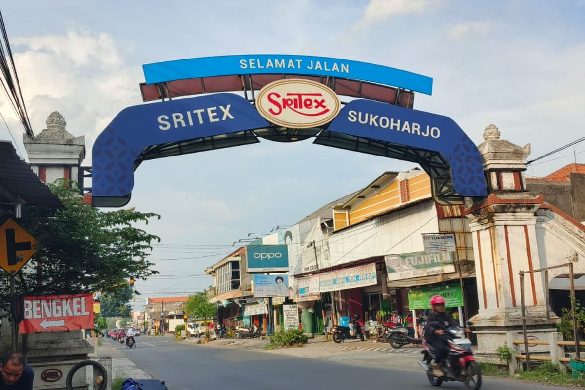 Sritex Bangkrut 10 Tahun Setelah Sang Pendiri Meninggal