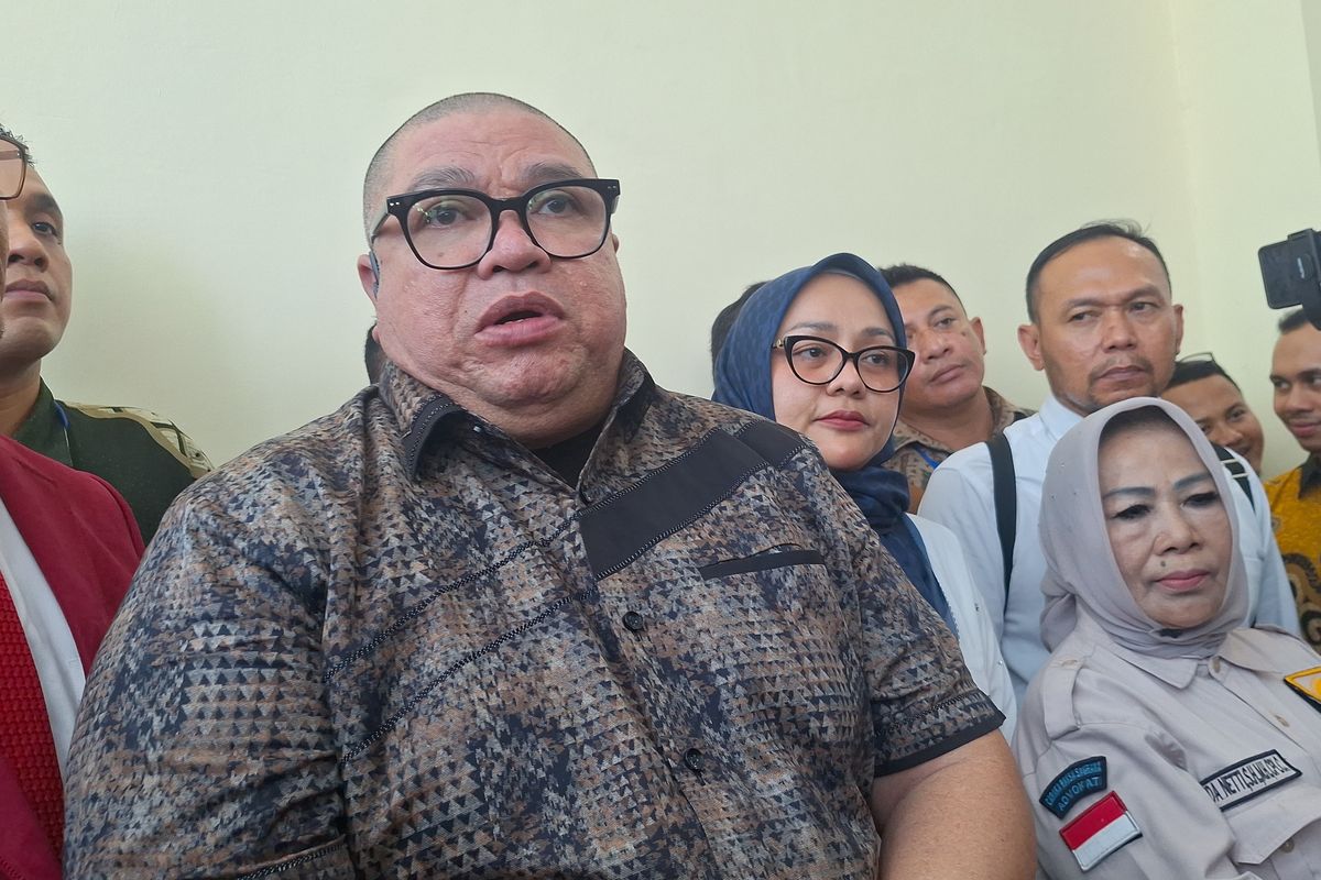 Hotman Paris Sakit Saat Sidang, Razman: Cepat Diobati, Banyak Orang ...