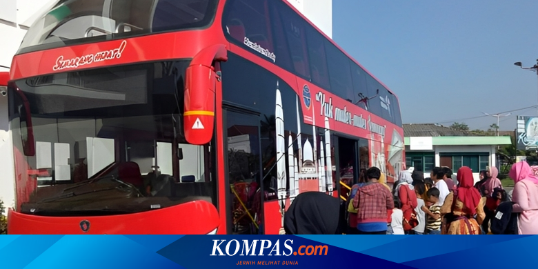 Bus Tingkat Semarang Kini Beroperasi sampai Malam