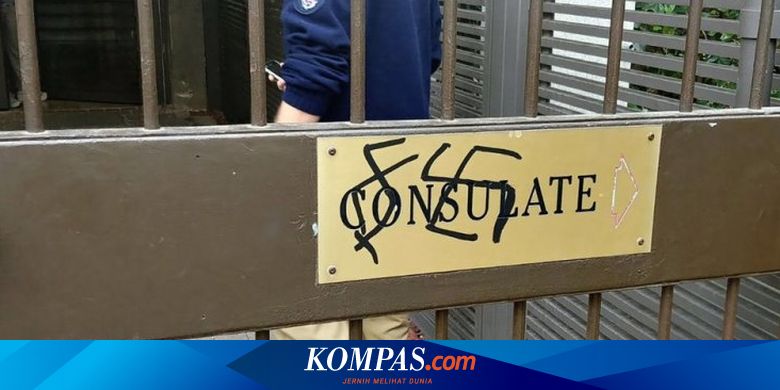 Kedubes Polandia Di Israel Dicoreti Simbol Swastika