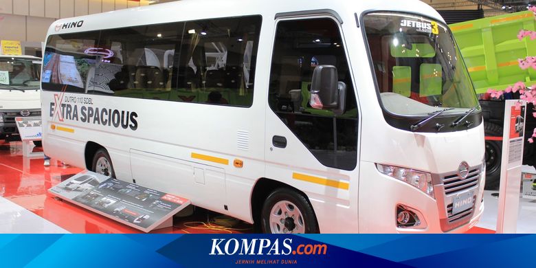 Hino Pamerkan Microbus Baru untuk Pariwisata