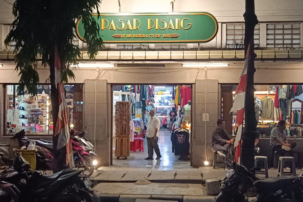 6 Barang yang Bisa Dibeli di Pasar Pisang, Pusat Oleh-oleh Khas Kota ...