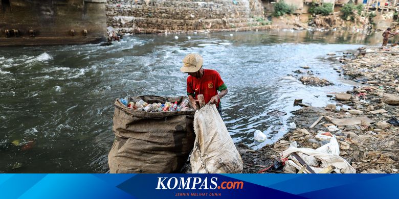 Jumlah Penduduk Miskin Indonesia Turun pada Maret 2022, Berapa ...