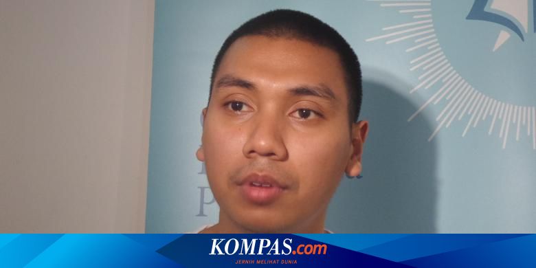 Rayi "RAN": Istri, Kritikus Nomor Satu