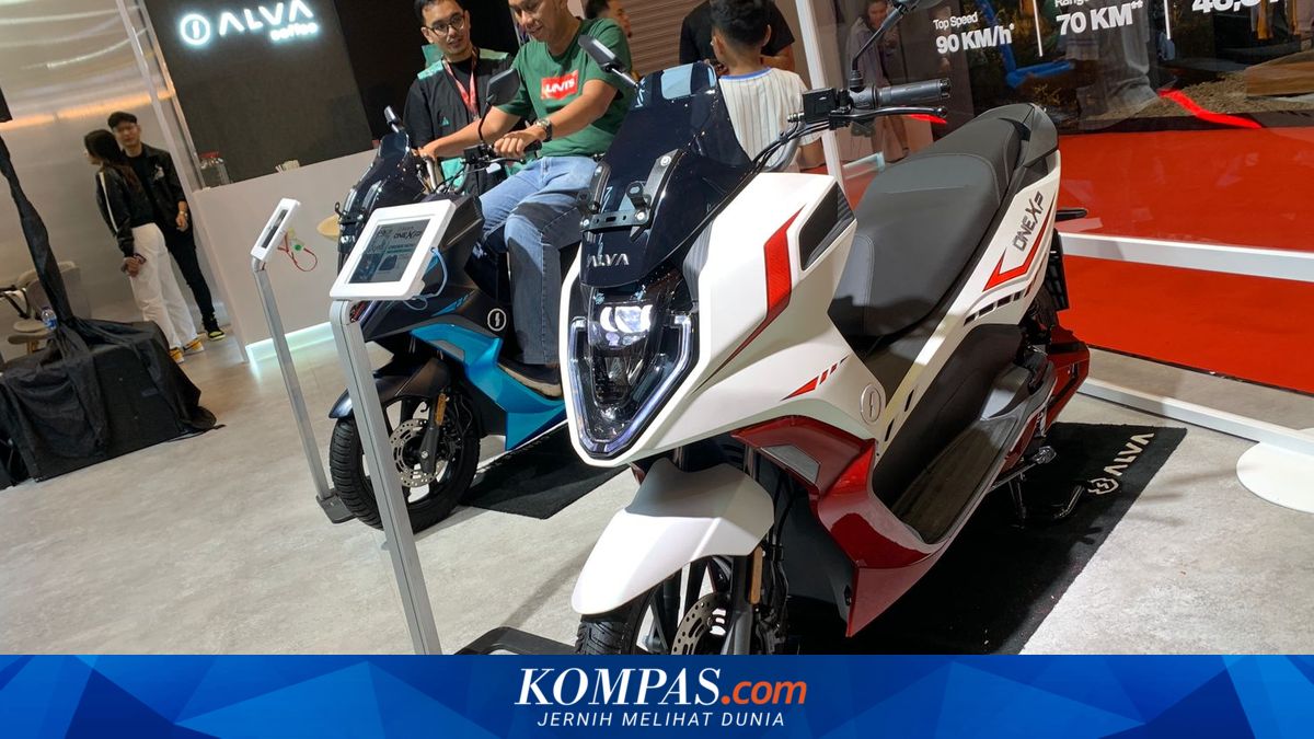 Melihat Deretan Motor Baru di IIMS 2024