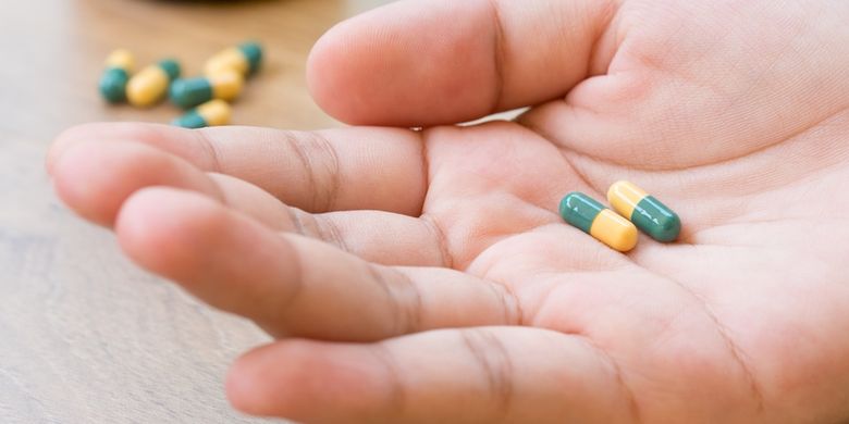 Obat Alprazolam, Penggunaan dan Efek Sampingnya