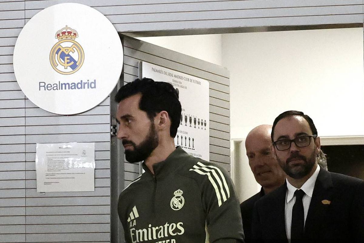 Kisah di Balik Spanduk "Cono" Pique, Sindiran Lawas untuk Alvaro ...