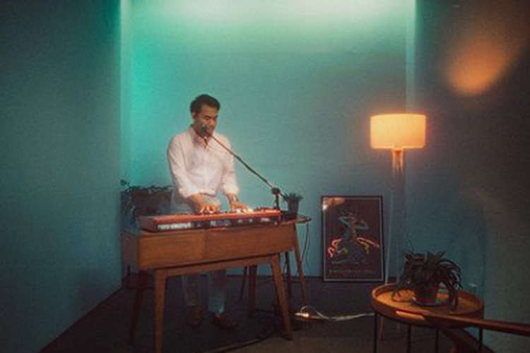 Foto : Lirik dan Chord Lagu Little Joy - Kurosuke