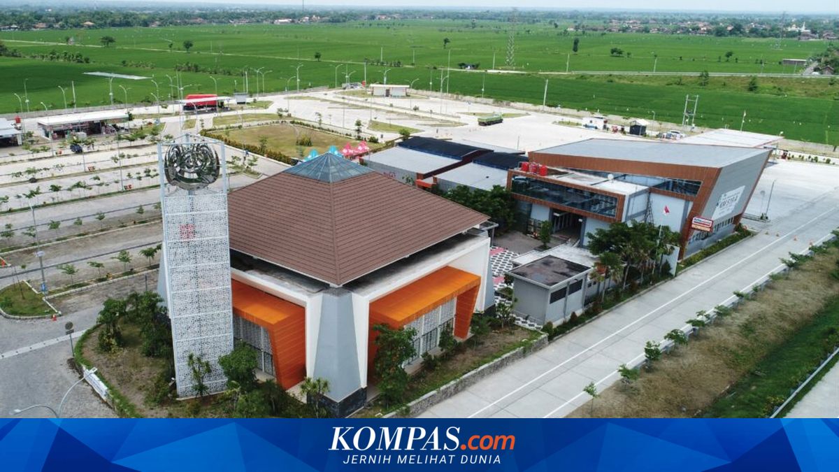 Alasan Parkir di Rest Area Jalan Tol Gratis