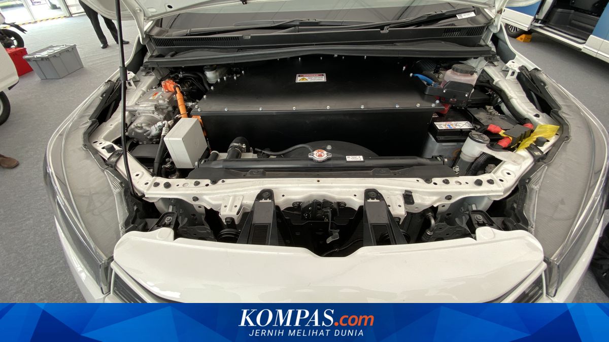 Toyota Pamerkan Kijang Innova BEV di Thailand