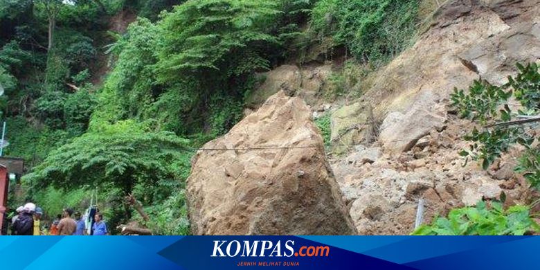 Tebing di Semarang Longsor, Puluhan Warga Terancam Runtuhan Susulan