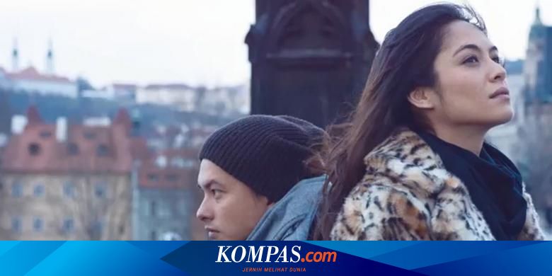 nicholas saputra mariana renata