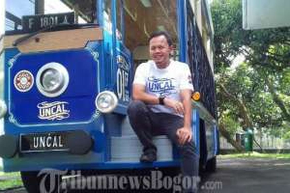 Minggu, Yuk Naik Bus Wisata "Uncal" di Bogor