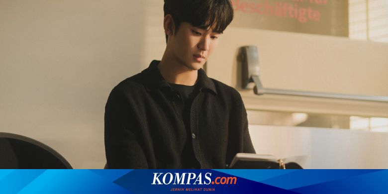Respons Agensi Kim Soo Hyun Usai Garo Sero Tampilkan Foto dan Chat Kim Sae Ron