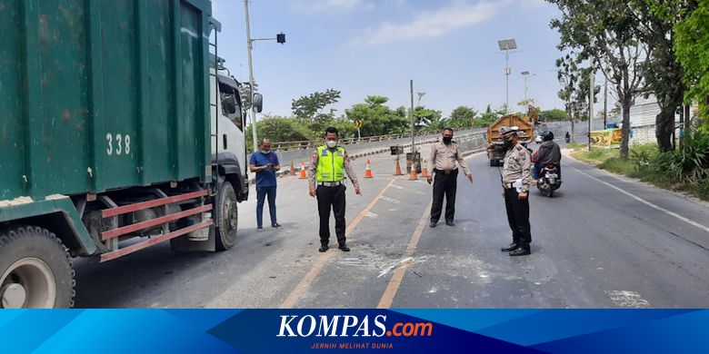 Truk Tabrak Motor di Jalan Raya Bungah Gresik, 2 Orang Tewas
