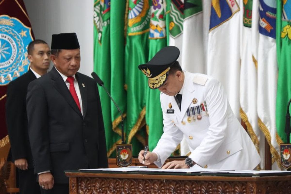 Mendagri Lantik Agus Fatoni Ganti Ramses Limbong sebagai Pj Gubernur Papua