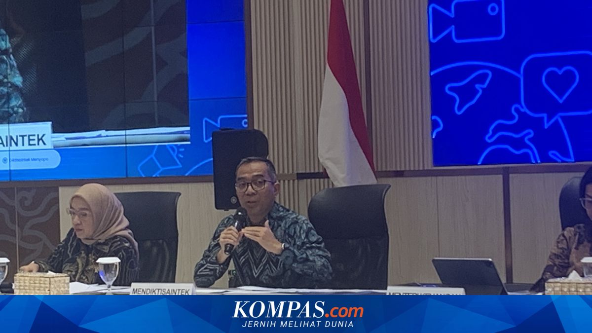 Hardiknas 2025, Mendikti: Tunjangan Guru dan Dosen Jadi Prioritas