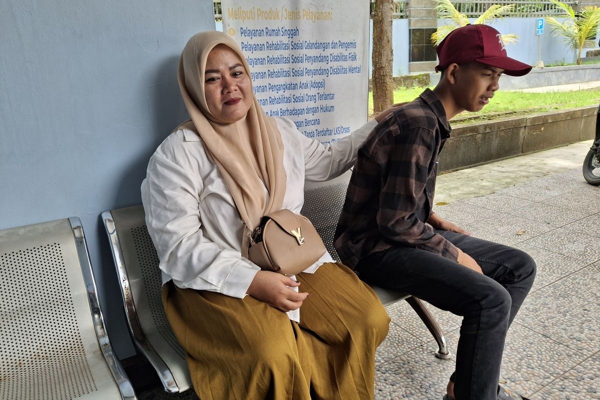 Kisah Perjuangan Maesaroh Aktifkan BPJS Anak Penderita Epilepsi, Dua ...