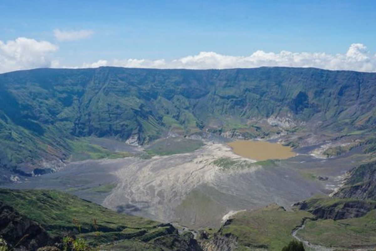 Mengenal Gunung Tambora yang Letusannya Membuat Dunia Merasakan Tahun Tanpa Musim Panas