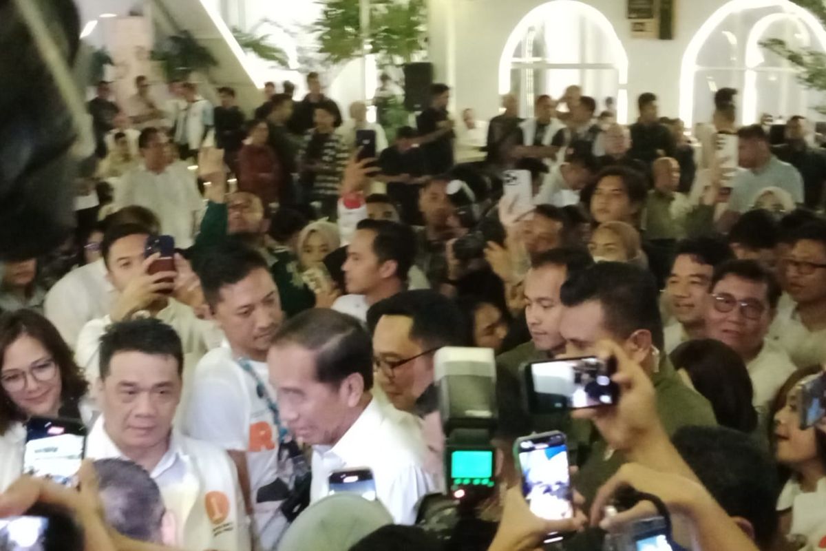 Jokowi Temui Ridwan Kamil dan Kader KIM Plus