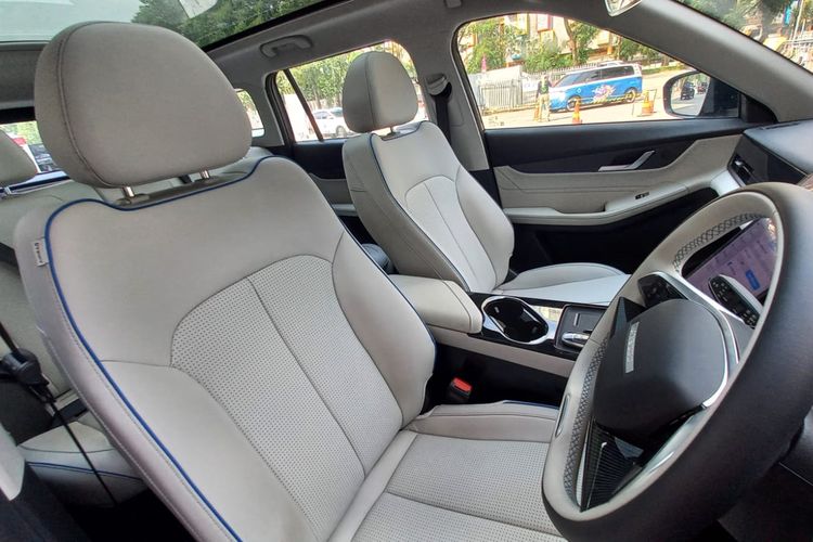 Impresi Awal Coba Jaecoo J5 EV di GIIAS 2025