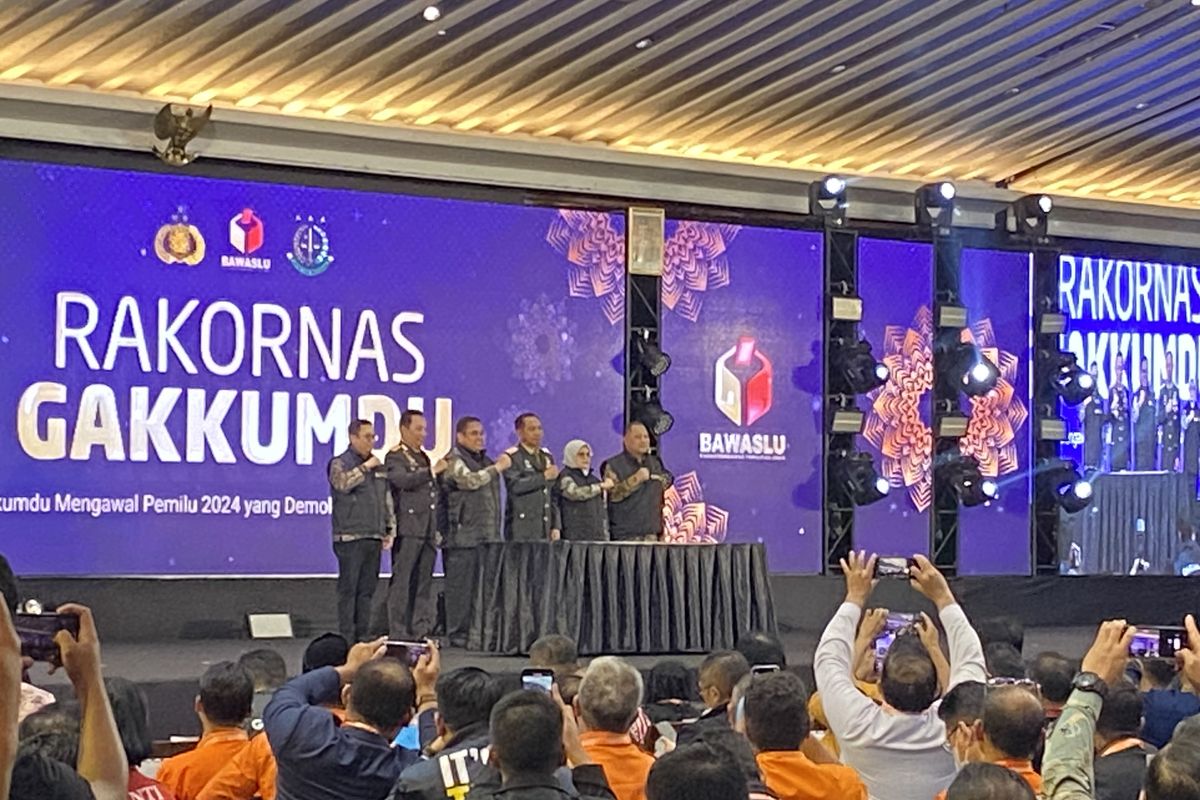 Panglima TNI-Kapolri Teken 4 Komitmen Netralitas dalam Pemilu 2024