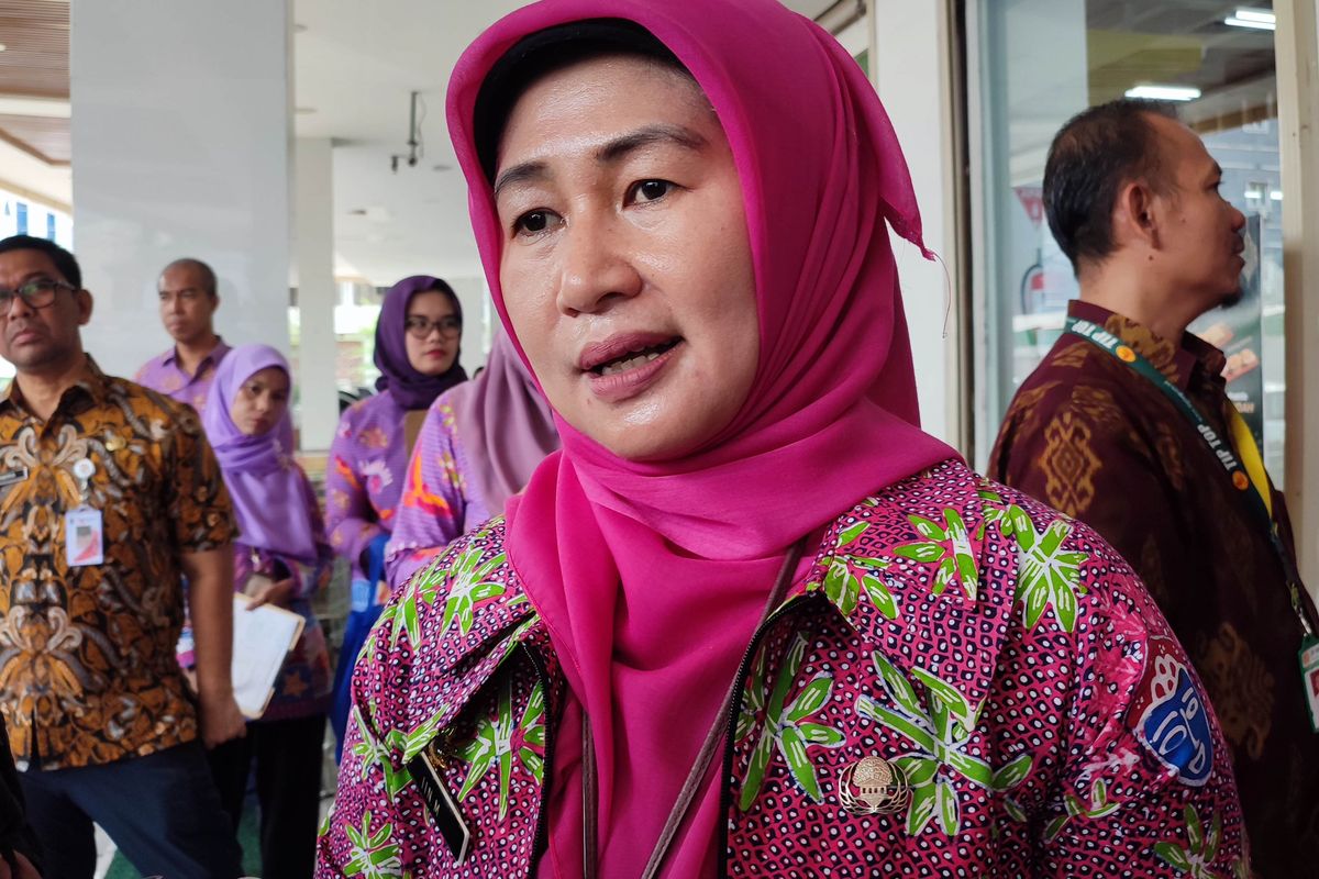 Pemkot Jakarta Timur Kirim Bantuan Baju Layak Pakai untuk Korban Banjir ...