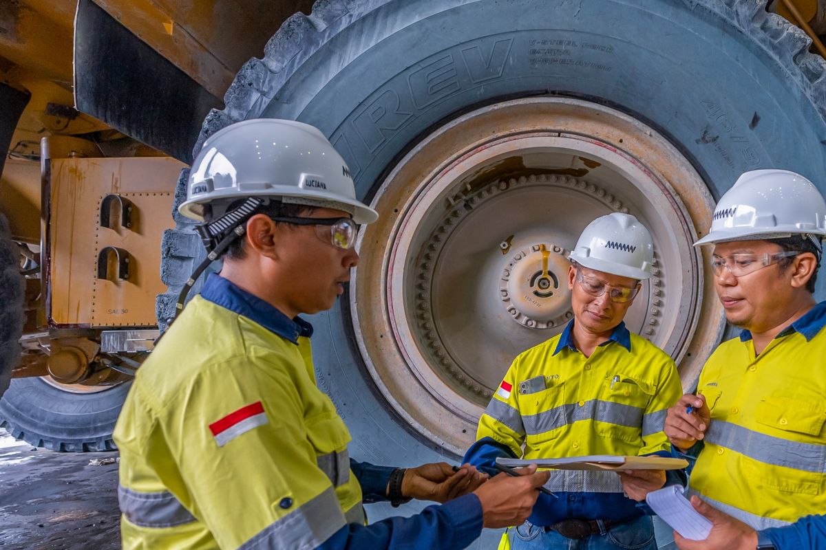 Amman Mineral Internasional (AMMN) Naik Peringkat di Daftar Perusahaan ...