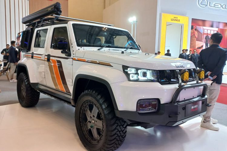 Referensi Modifikasi BAIC BJ30 Hybrid dan BJ40 Plus di GJAW 2025