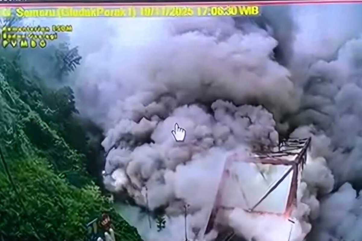 Sejarah Jembatan Gladak Perak yang Pernah Runtuh Diterjang Erupsi ...